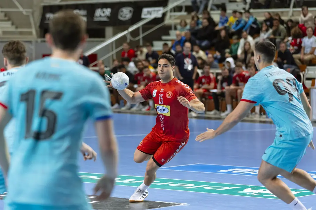 Ignacio Suárez sigue ligado al Bada Huesca