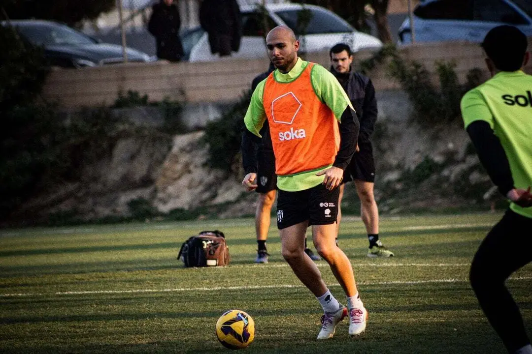 La renovación de Jeremy Blasco con el Huesca es prioritaria