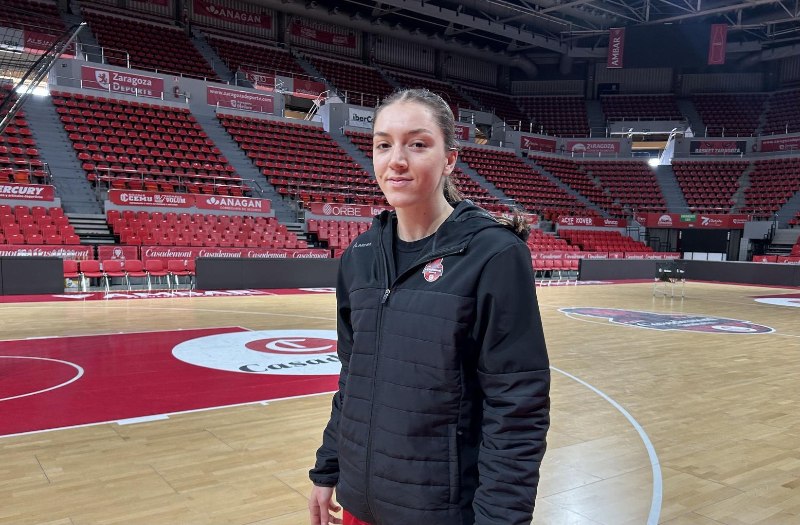 Helena Pueyo: "Hemos estado tan cerca de tantas cosas… ojalá ganar la Copa"